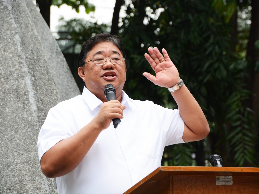 ‘Unqualified’ DAR secretary got ‘no track record’