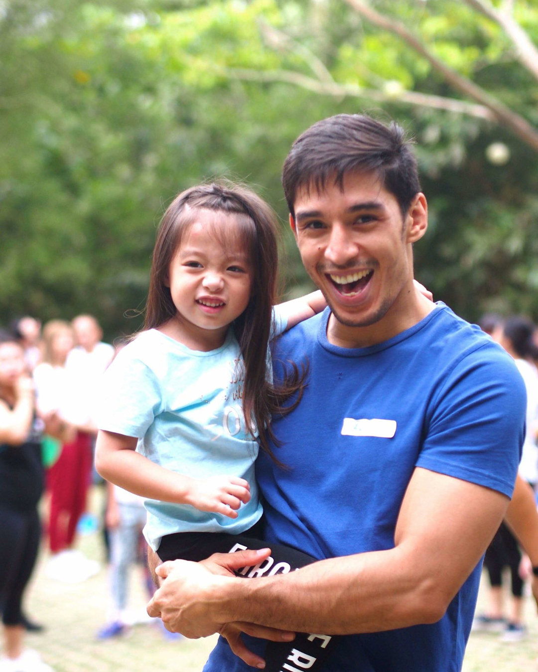 Cristine Reyes follows husband Ali Khatibi on Instagram anew