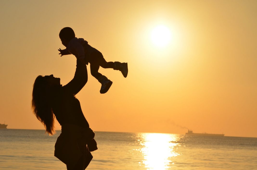 Moms across borders: Sending love with no boundaries