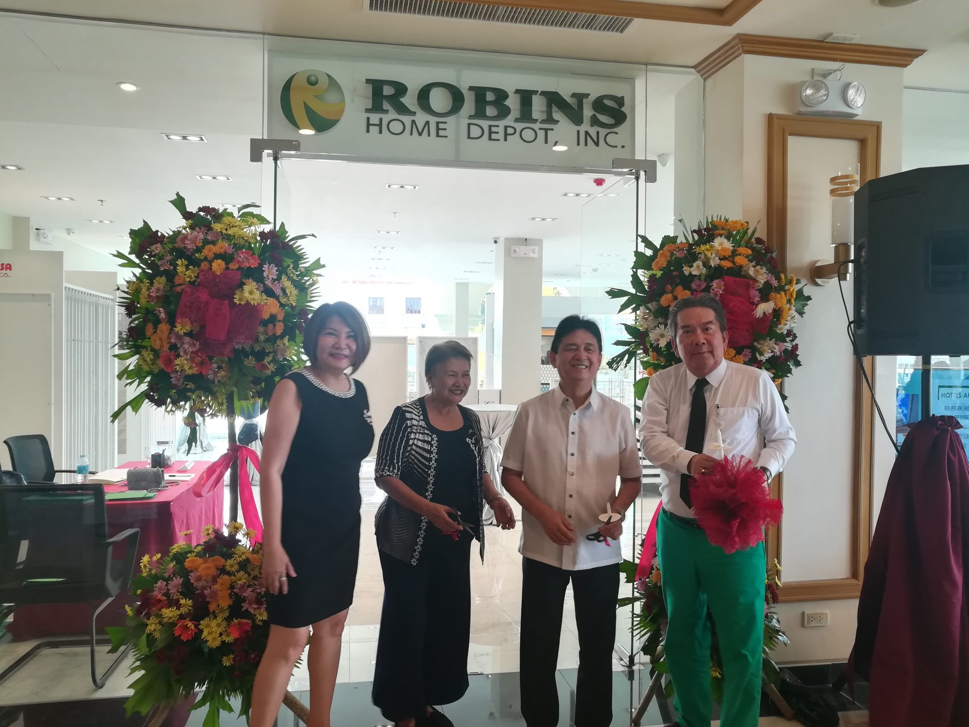 Robins Home Depot brings leading int’l brands to Iloilo