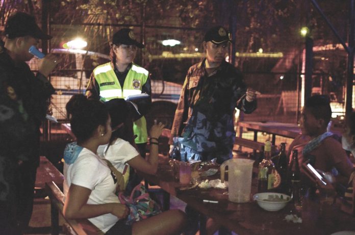 ‘TAMBAY’ AT YOUR OWN RISK