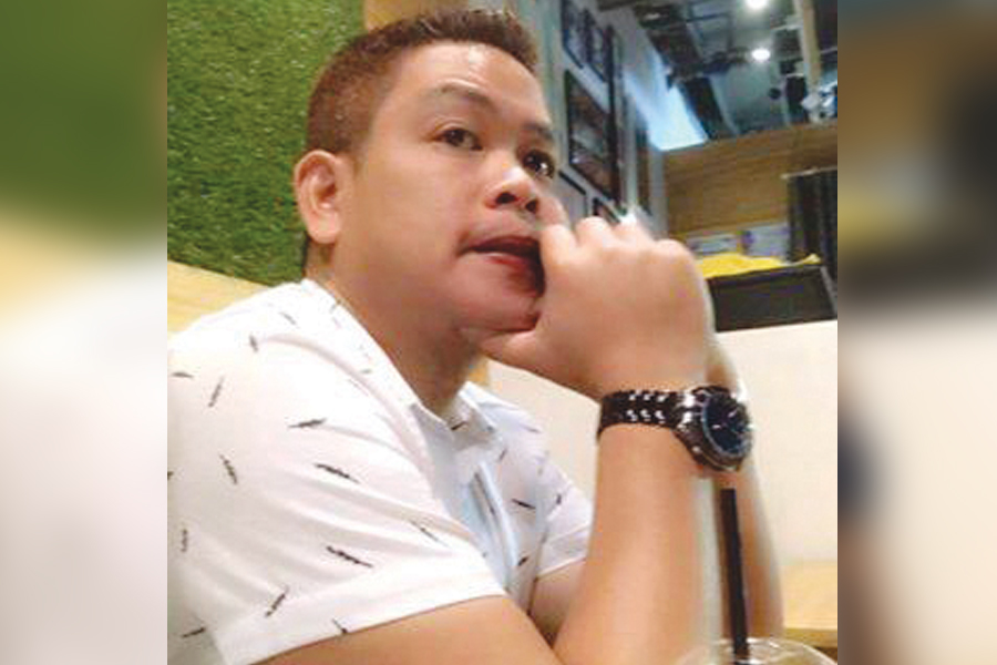 Jailed Antique radioman freed