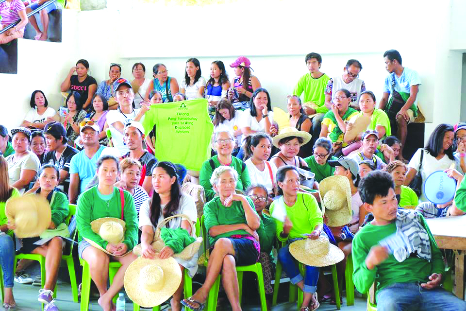 Getting aid must be ‘easier, simple’ for Boracay workers – Bello