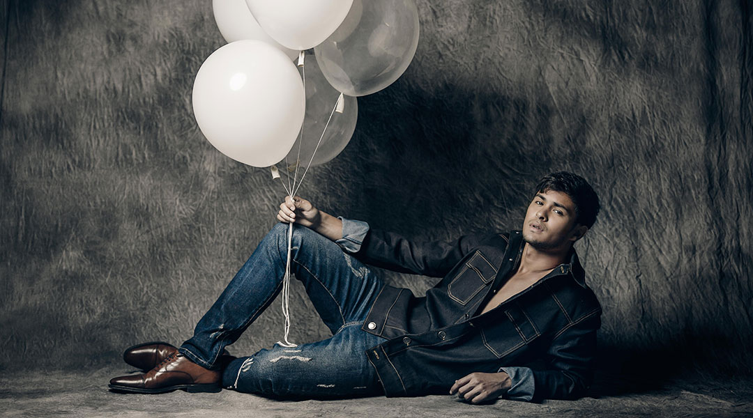 Matteo makes a blind fan's wish come true