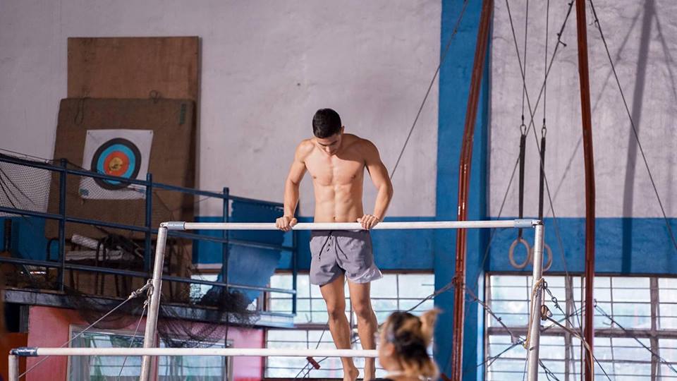 Tony Labrusca returns to his gymnastics roots in film ‘Double Twisting ...