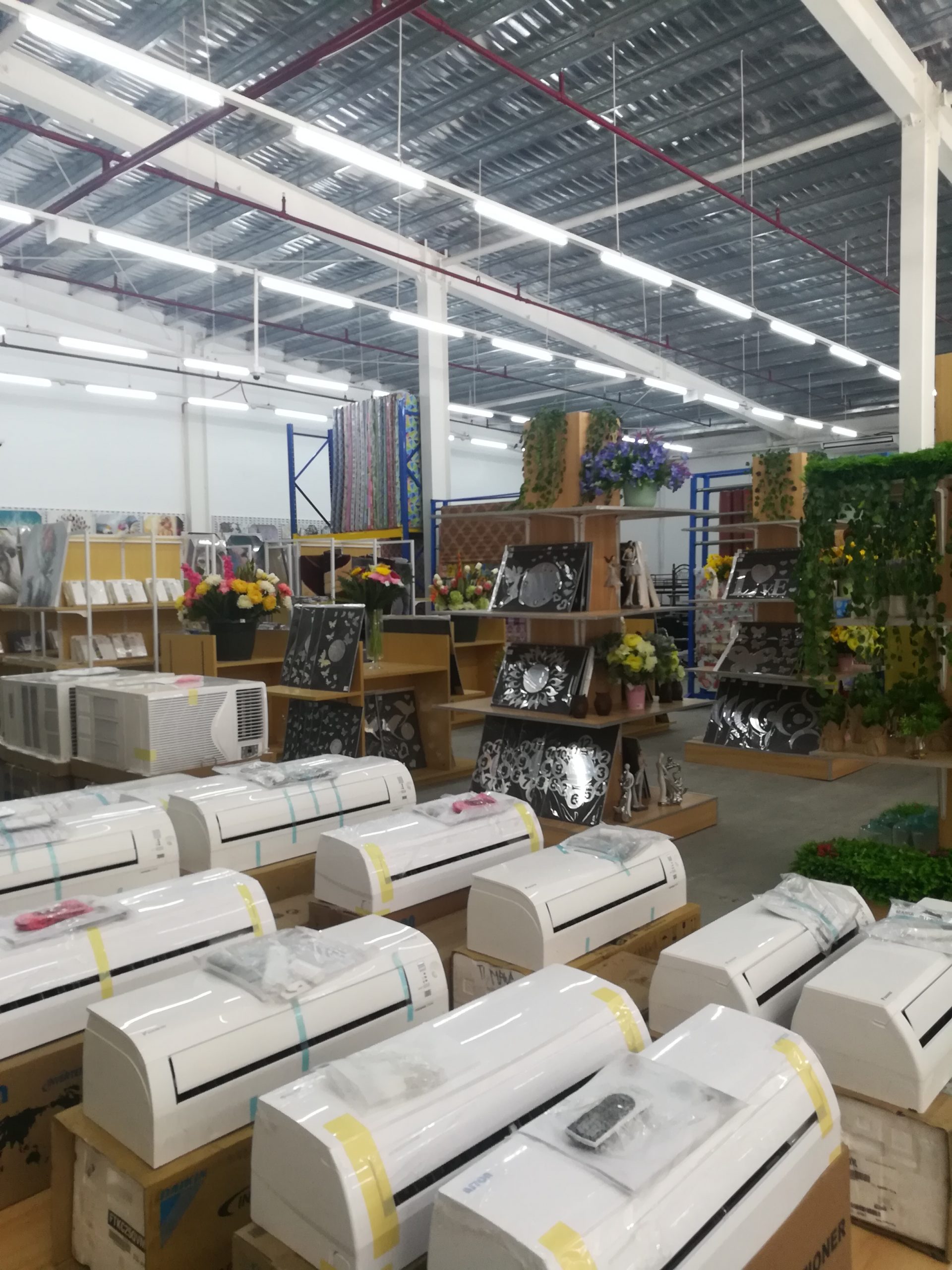 ‘Real one-stop shop’ Megahome Builders Depot now open in Timawa, Molo