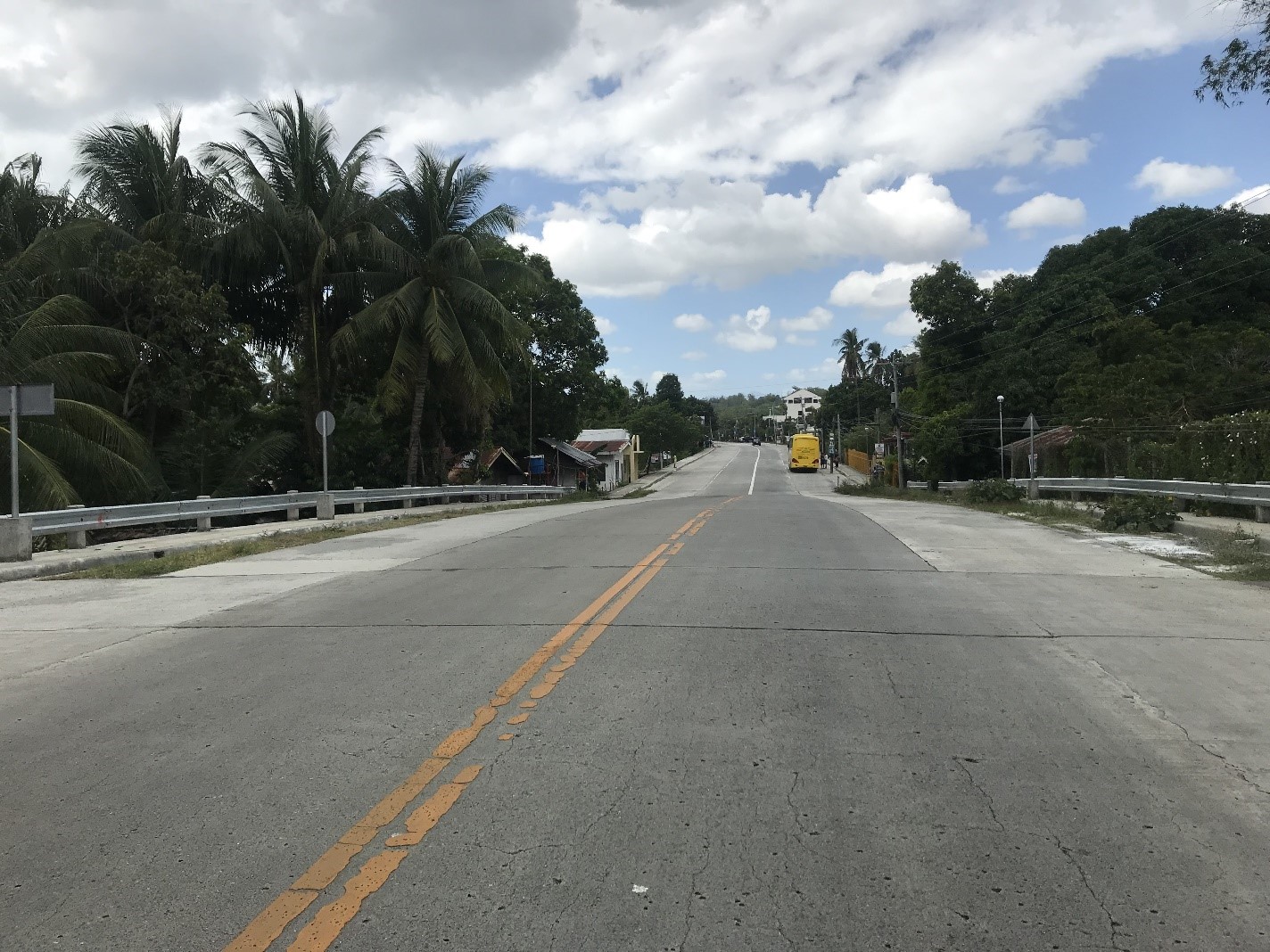 DPWH widens Iloilo-Antique Road