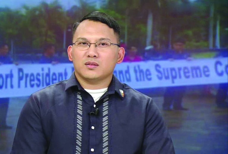 Palace orders NYC chair to vacate post