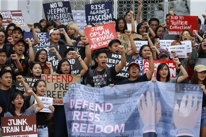 Army warns students vs school walkout