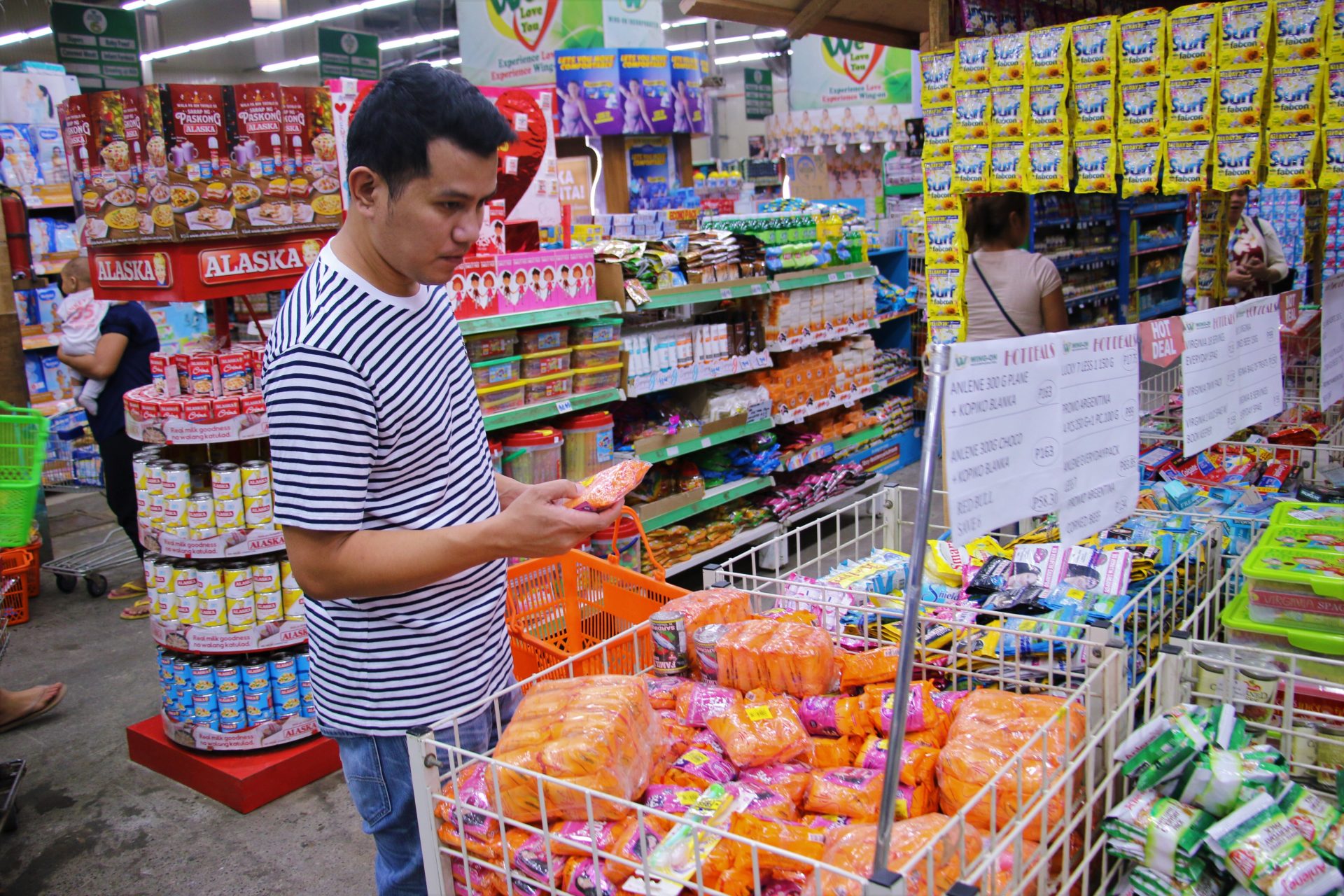 European businessmen back proposals to liberalize retail