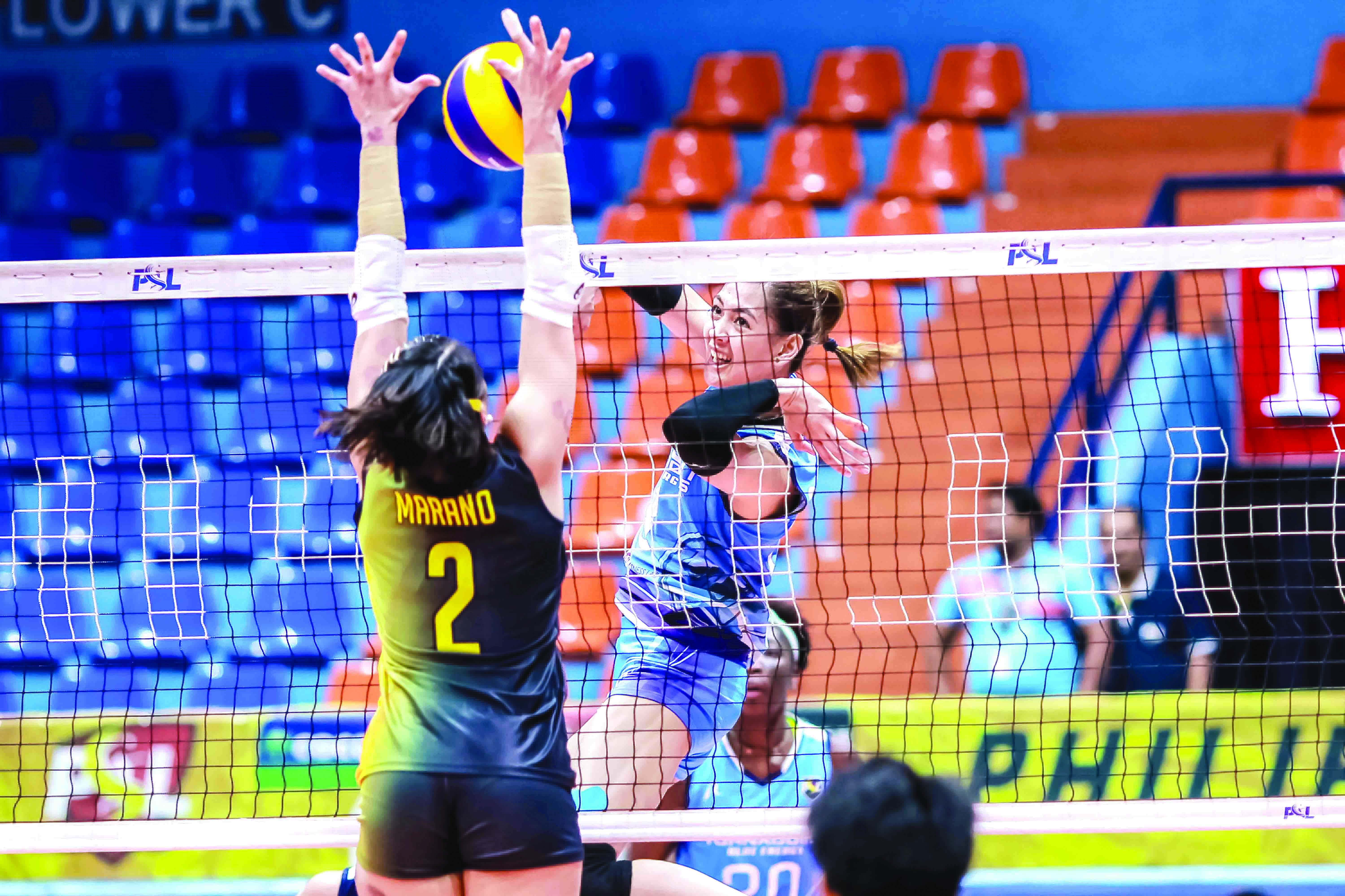 F2 Logistics pounds Foton in PH Superliga
