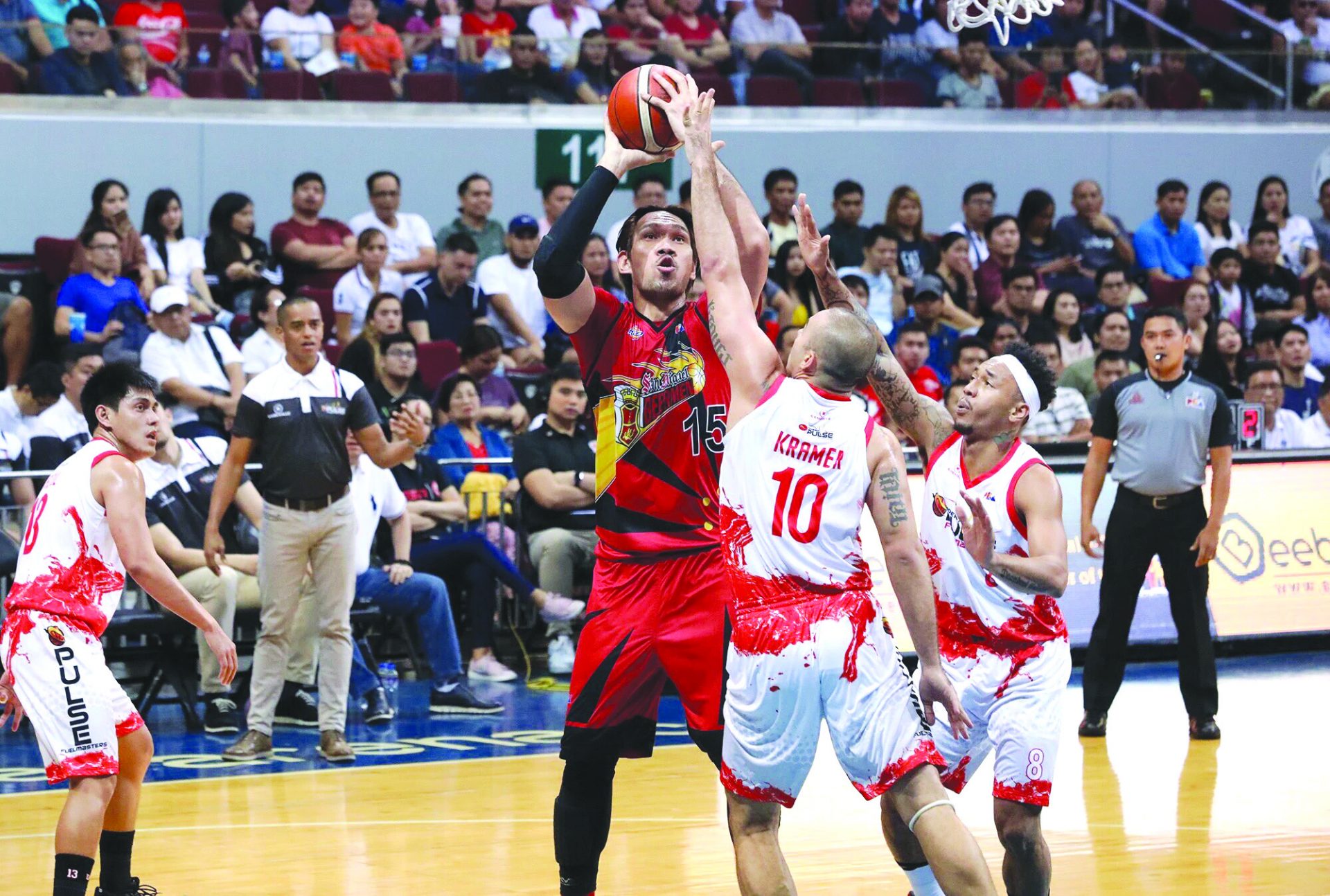 San Miguel Beer’s Fajardo leads in PBA best player race
