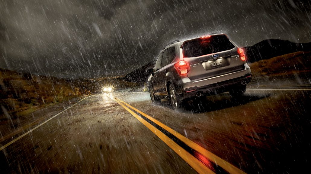 6 things you should not do when driving in the rain