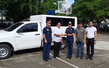Iloilo City gov’t turns over vehicles to PDEA, police