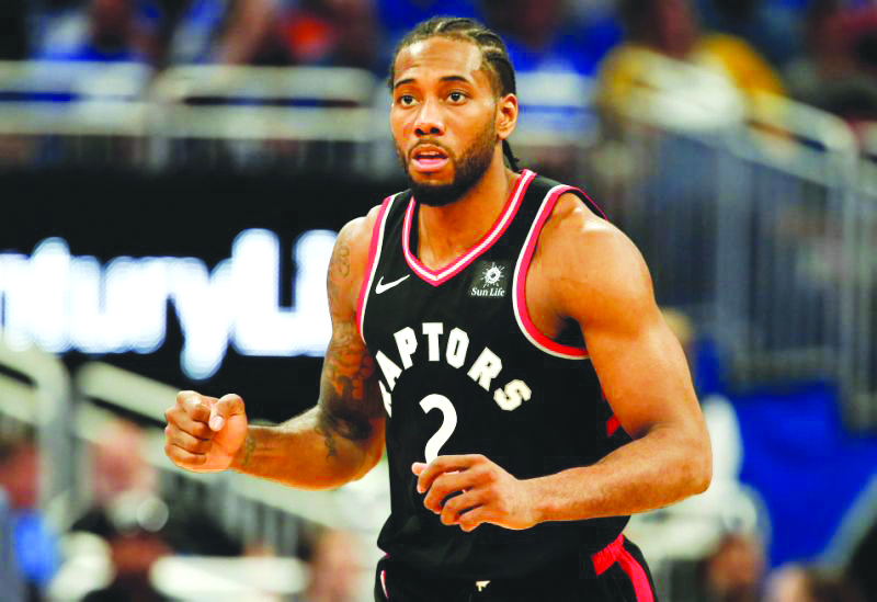 Kawhi Leonard agrees to sign with LA Clippers