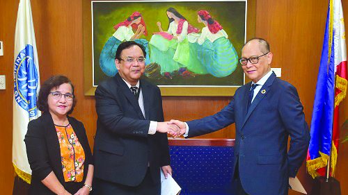 New BSP deputy governor sworn in