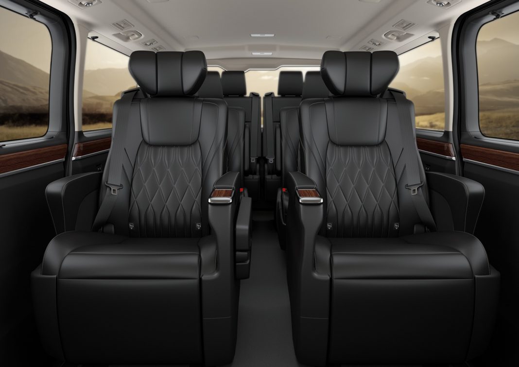 Experience higher level of luxury with the Hiace Super Grandia