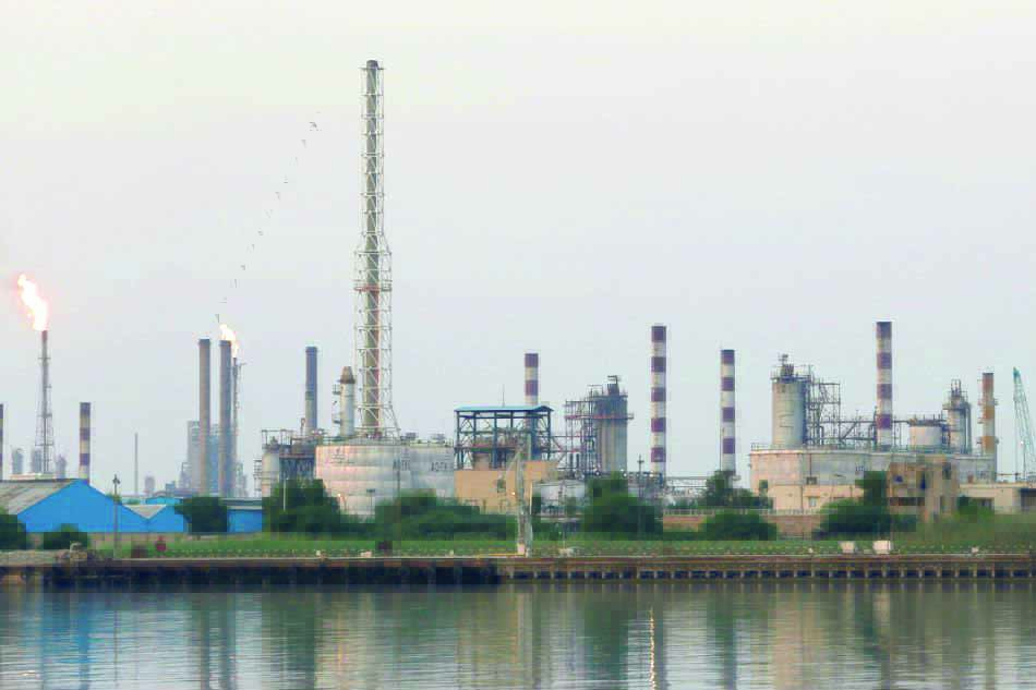 Iran’s oil sector on ‘full alert’ against attacks