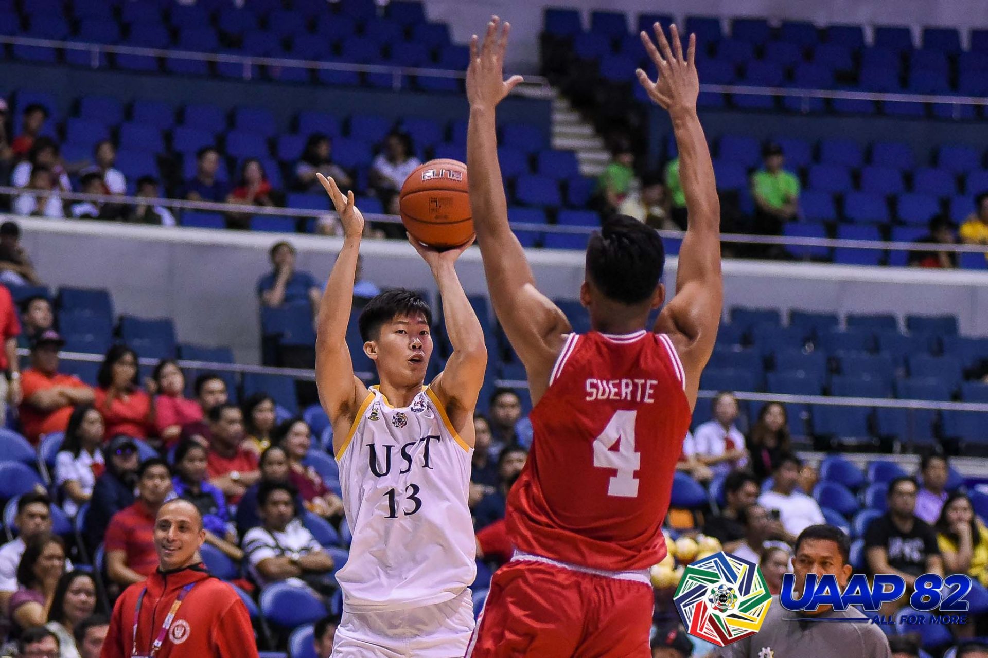 UST Tigers manhandles UE in UAAP basketball