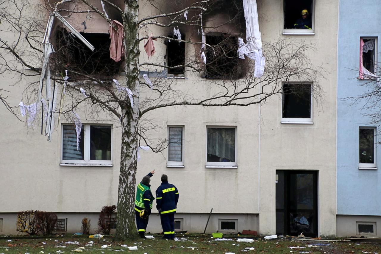 1 dead, 11 injured in German gas blast