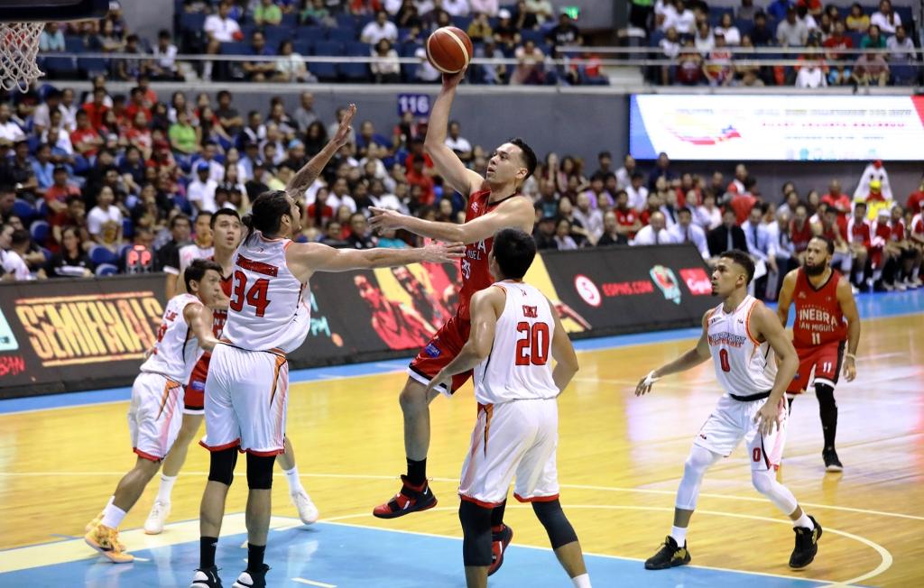 Brgy. Ginebra levels PBA Govs’ Cup semis at 1-1