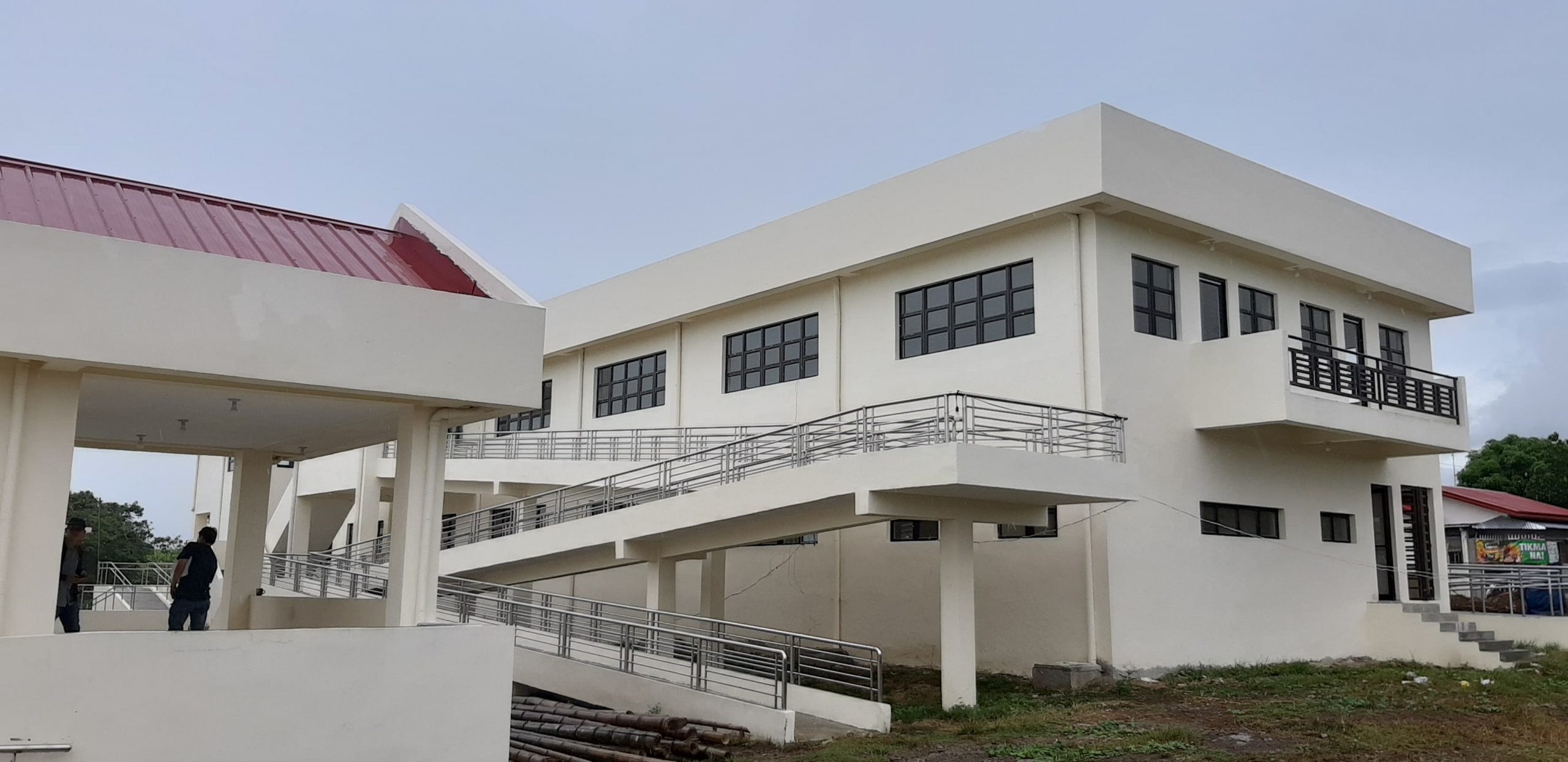 P36-M evacuation center urned over to Bacolod LGU