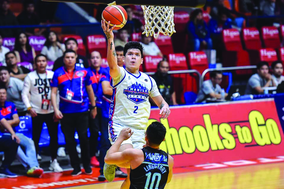 Lastimosa carries Manila past Makati in MPBL semis