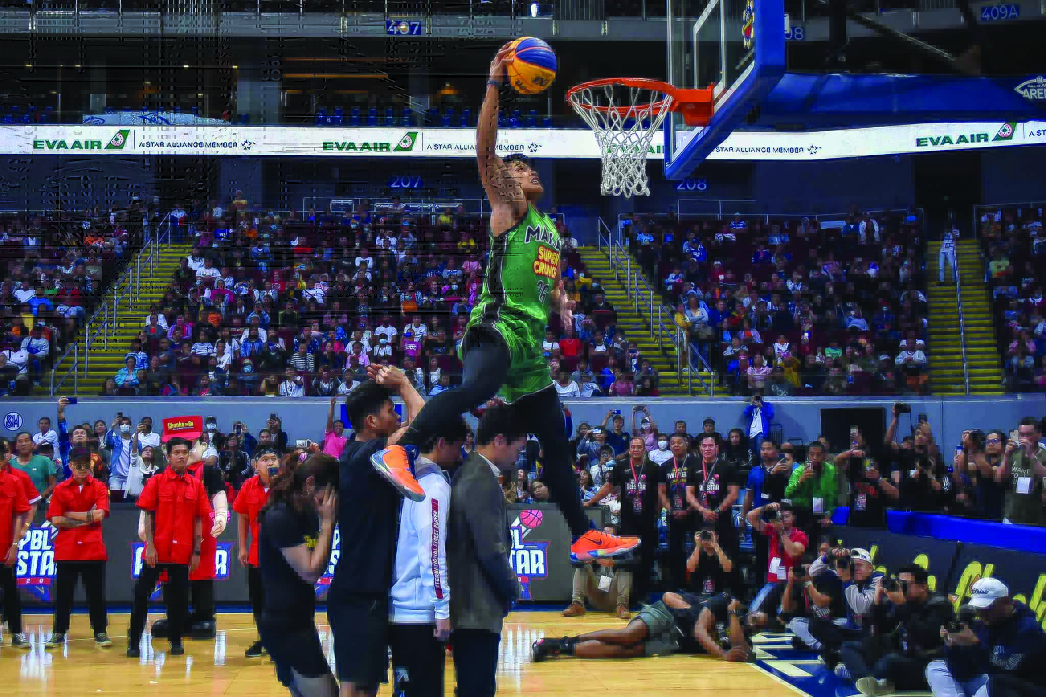 ‘Dunk king’ Carlos to compete in Iloilo, Passi Slam Dunk tilts