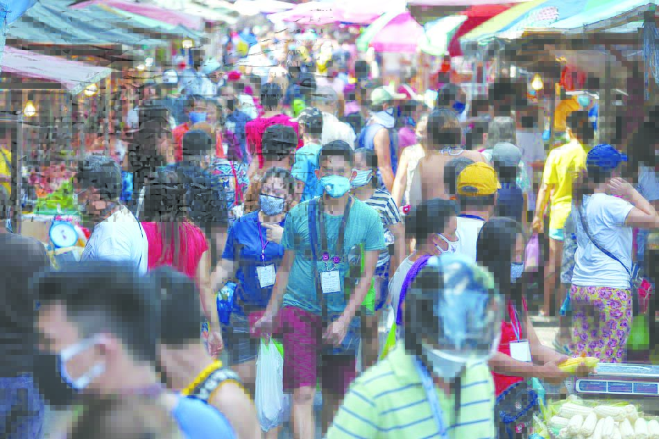 Metro Manila’s return to stricter community quarantine possible