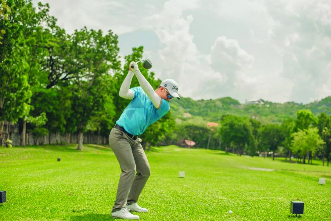 Only golfers aged 21-59 can play in GCQ areas, says IATF