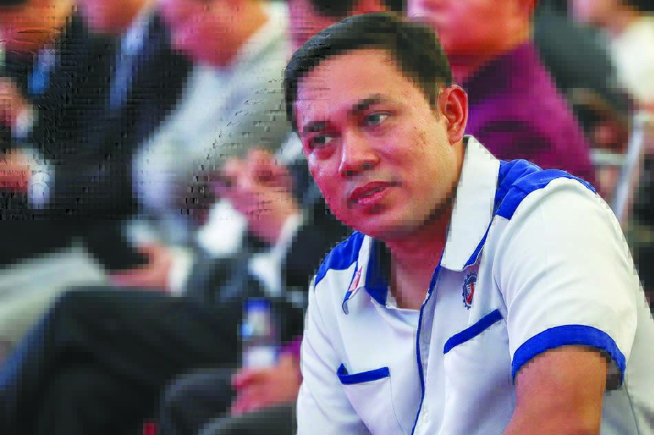 DPWH Secretary Villar positive for COVID-19