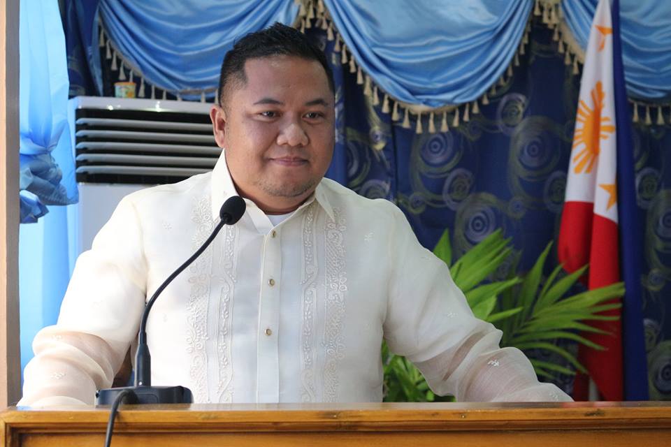Guimaras vice governor quarantined after hospital visit