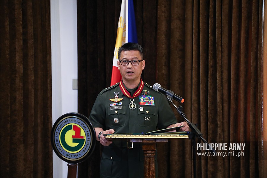 Army general likens communists to viruses