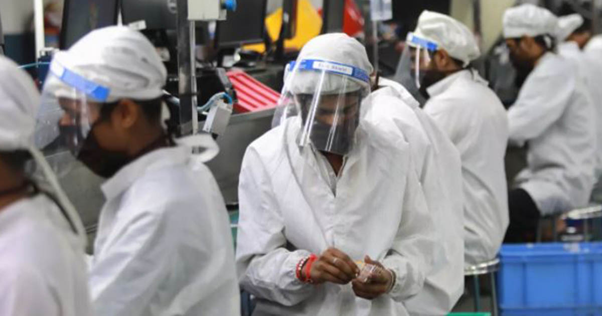 Factory, construction workers seek exemption from face shield use