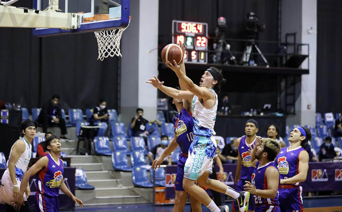 Phoenix rises from 17 down, stuns Magnolia in PBA PH Cup
