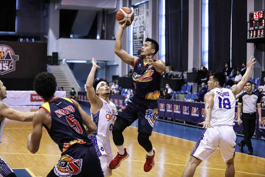 Vintage Yap, Mocon carry RoS to PBA PH Cup q’finals