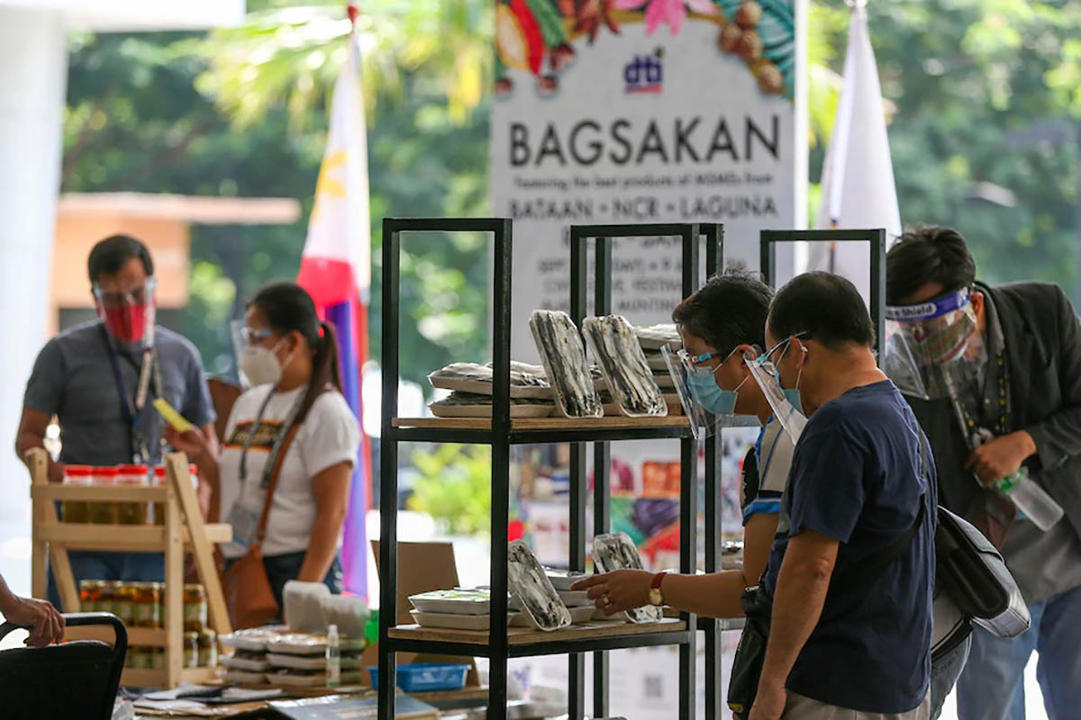 Filipinos urged to buy, eat local products