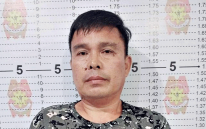 Fugitive ex-cop falls in NegOcc