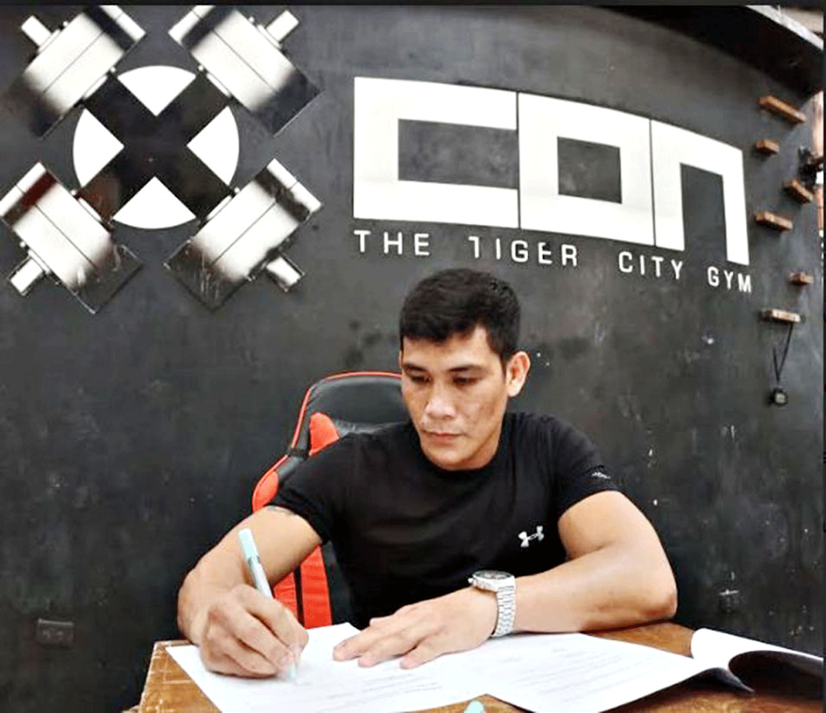Ilonggo Jenel Lausa returns to mixed martial arts