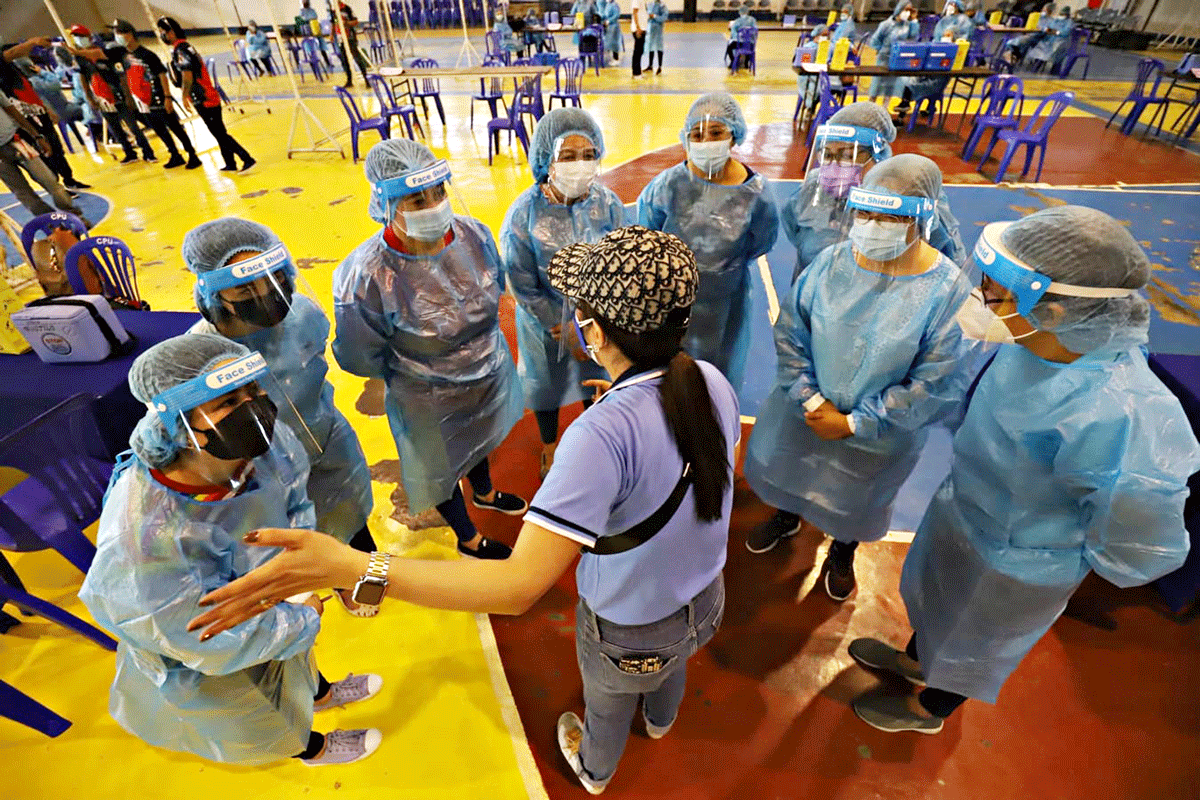 Health workers’ vaccine master list due mid-Feb