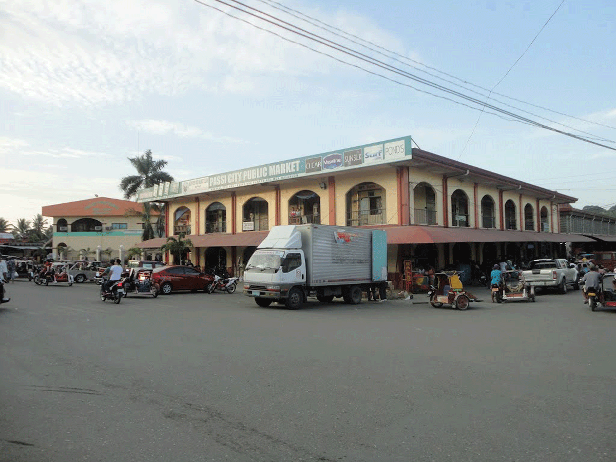 Passi public market reopens but…