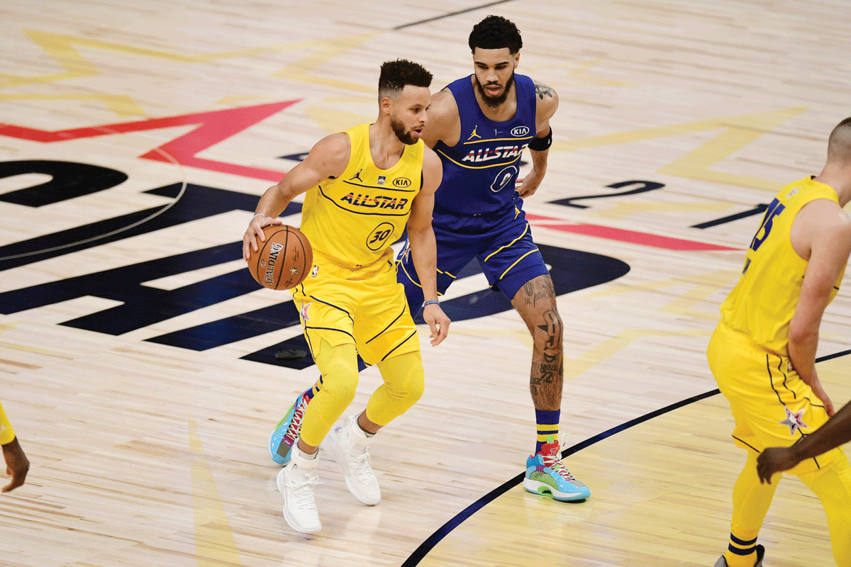 Stephen Curry regains NBA’s 3-point title