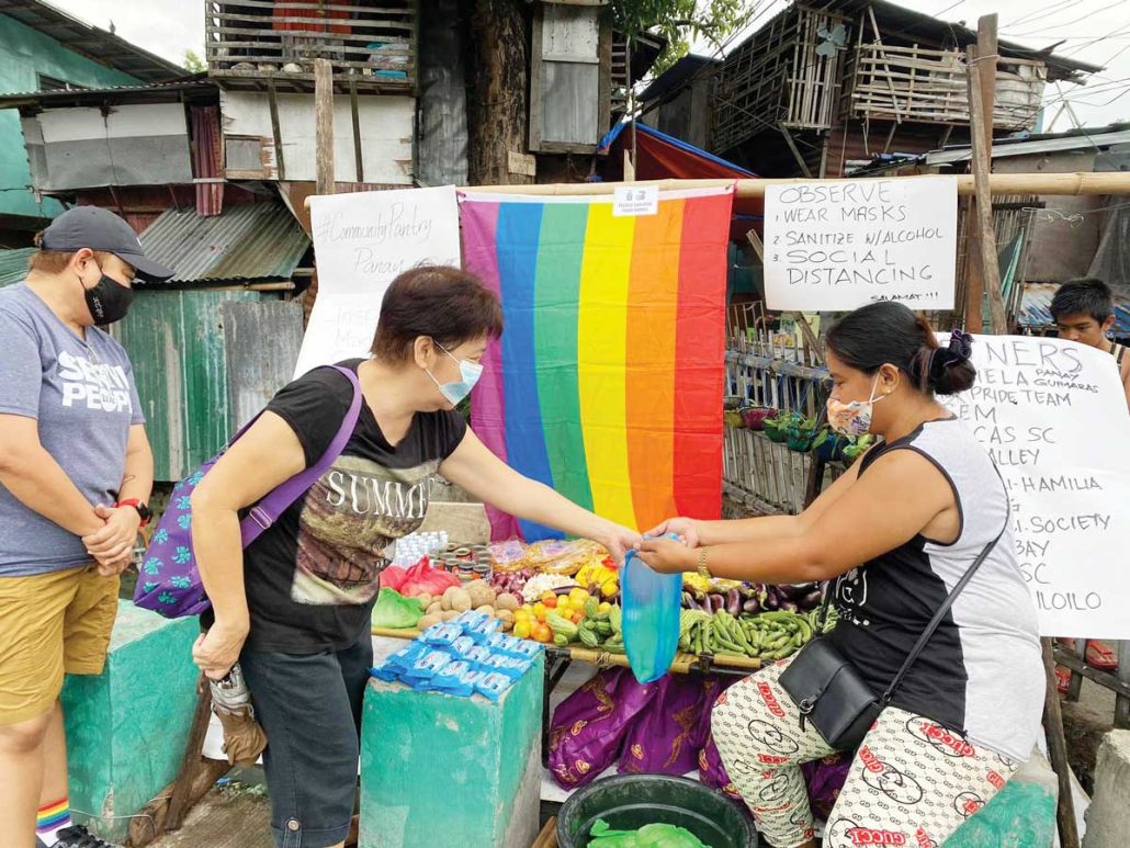Community pantries amplify Ilonggo ‘bayanihan’ spirit; more support ...