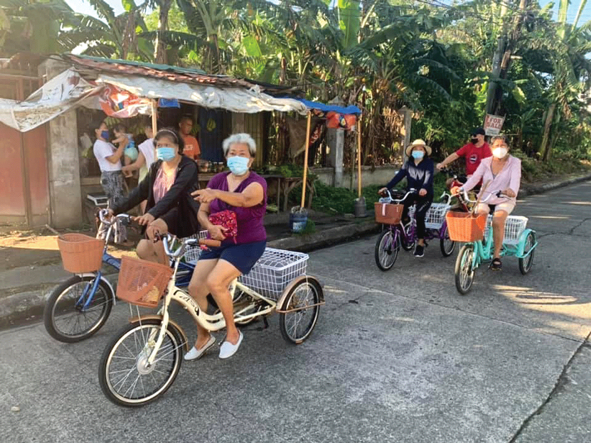 ELDERLY NEXT; DOH-6 urges senior citizens to register for COVID vaccination