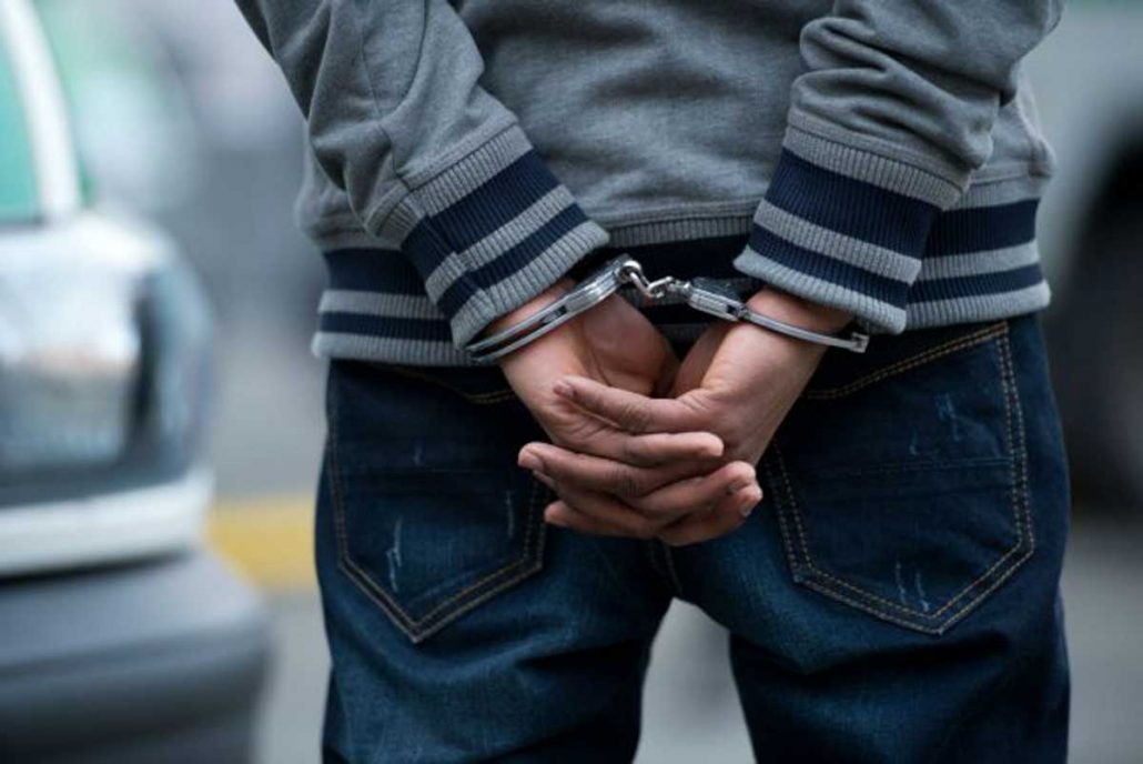Boy, 17, robbery suspect