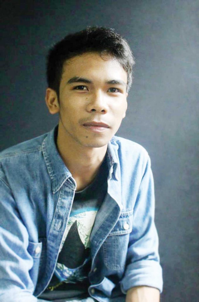 HUES OF A VIBRANT CULTURE