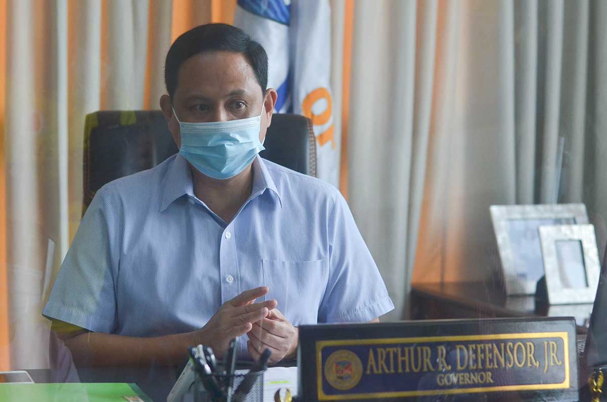 Guv OKs booster shots for Iloilo health workers