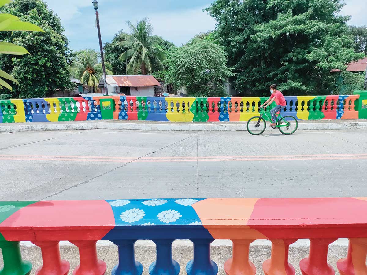 Flyover mural depicts Iloilo’s heritage sites
