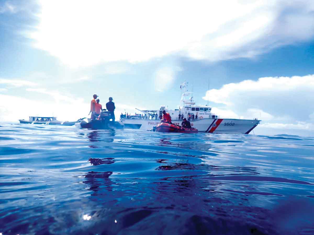 PCG wraps up retrieval ops on sunken Negros fishing boat