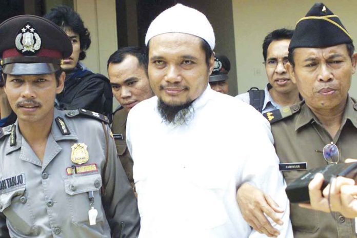 Indonesia arrests key leader in al-Qaida-linked group